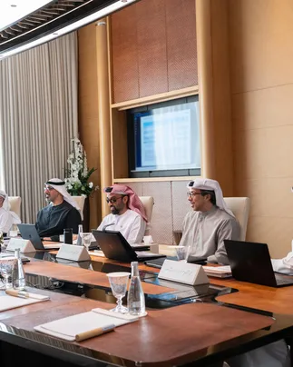 On behalf of the UAE President.. Mansour bin Zayed arrives in Bahrain to lead UAE delegation at ...